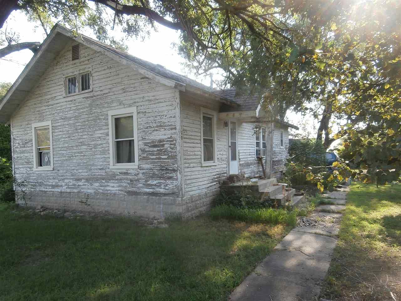 100 E 6th St, Elbing, KS 67041 | Zillow