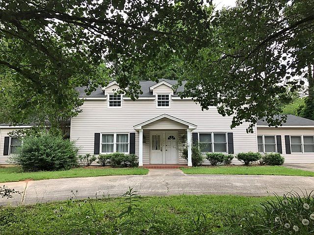 1204 Grace St, Greenwood, SC 29649 | Zillow