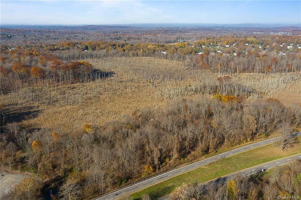 Saddle Ridge Dr, Hopewell Junction, NY 12533 | Zillow