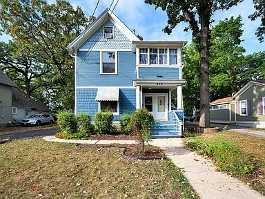 Hendee - 372 Hendee St Elgin IL | Zillow