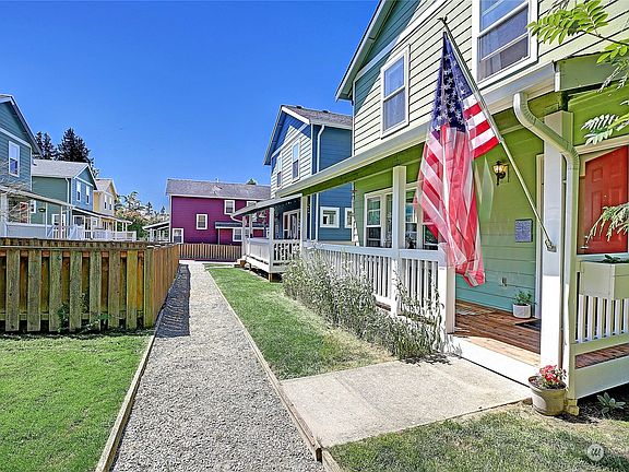 7817 Port Susan Place UNIT 7, Stanwood, WA 98292 | MLS #2272726 | Zillow