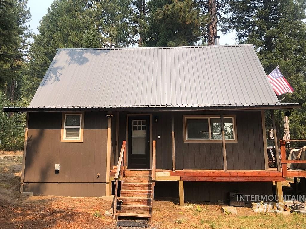 502 Micki Ln, Cascade, ID 83611 | MLS #98924142 | Zillow