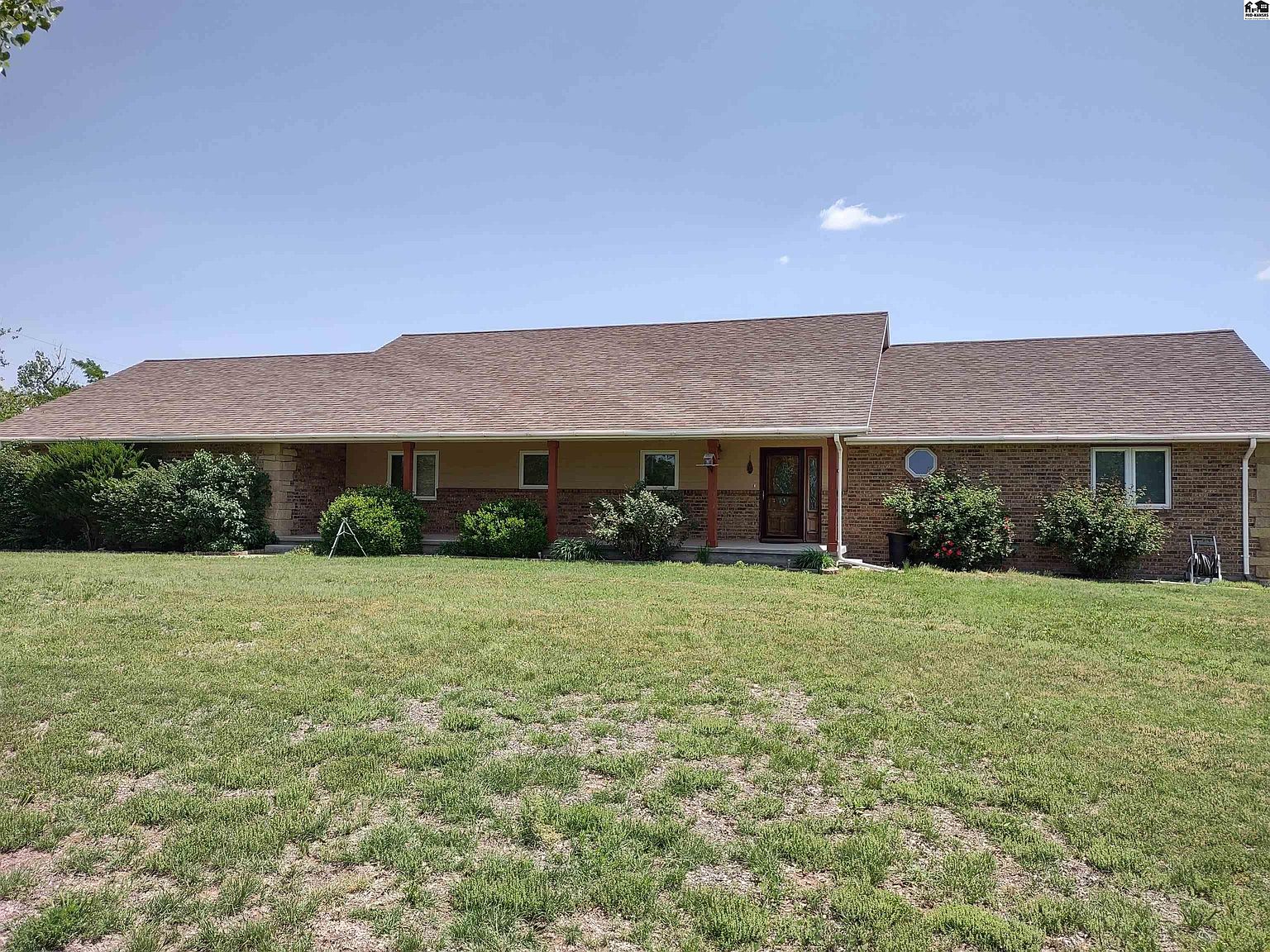 80254 NW 20th Ave, Iuka, KS 67066 | MLS #48382 | Zillow