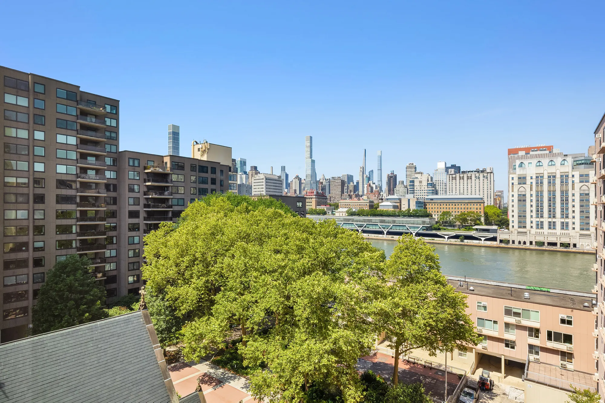 555 Main Street #909 in Roosevelt Island, Manhattan | StreetEasy