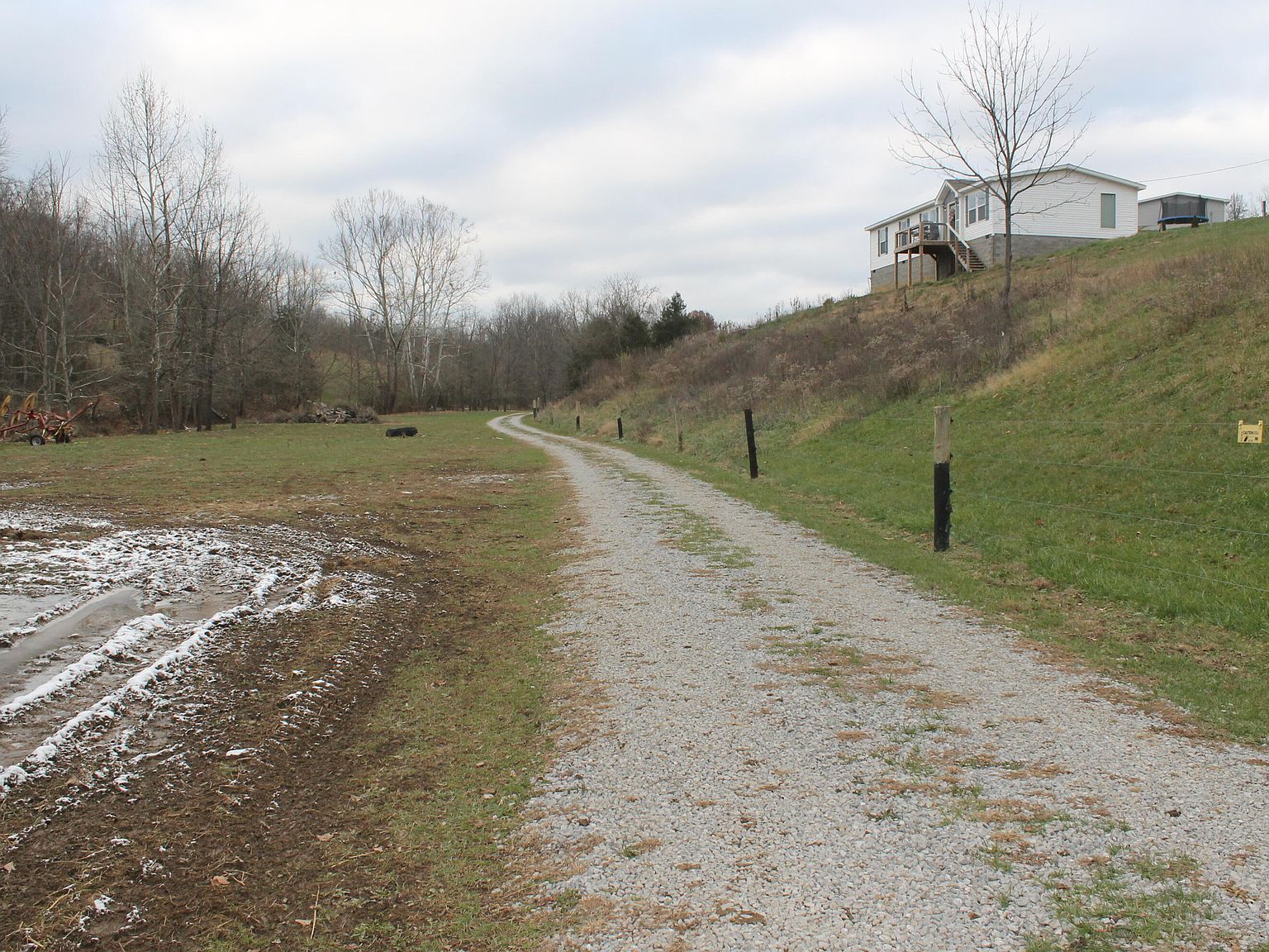 870 Pilot View Rd, Winchester, KY 40391 | MLS #24025163 | Zillow