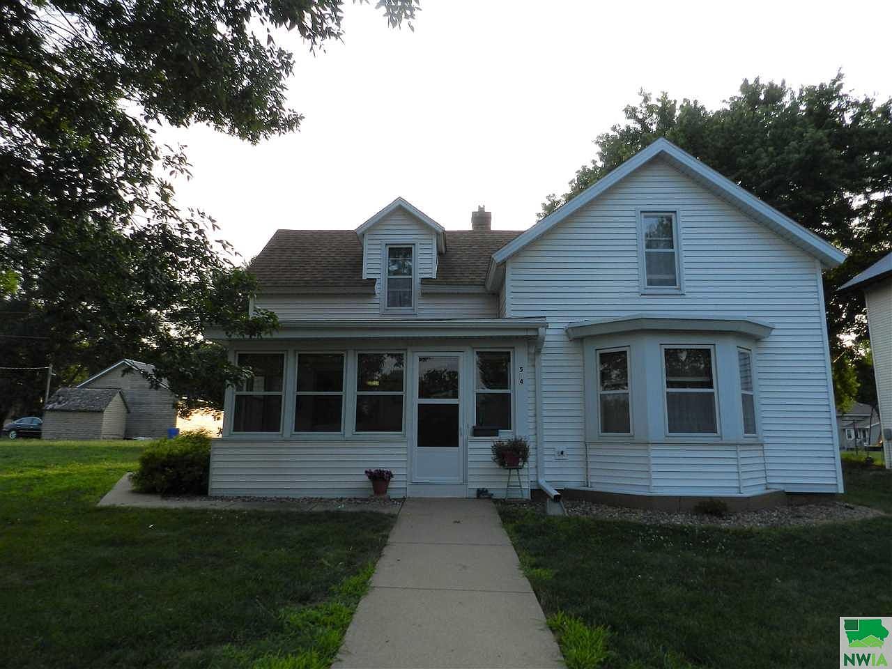 504 Main St, Ireton, IA 51027 | Zillow