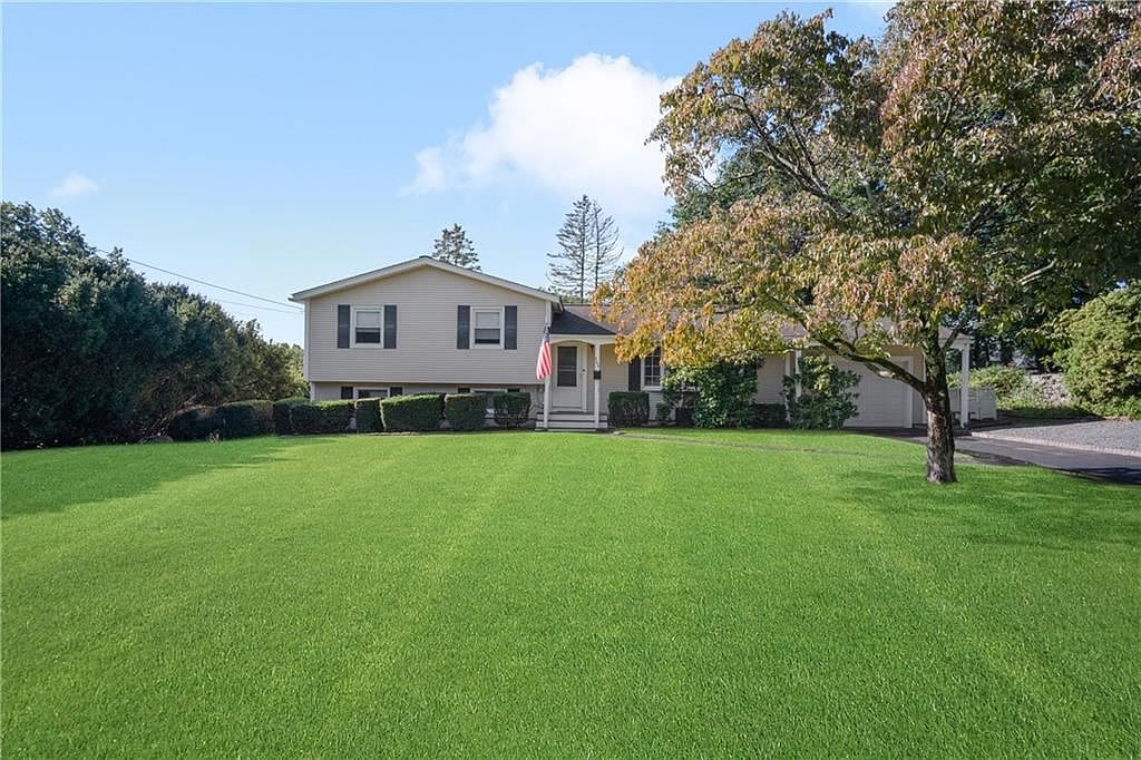 144 Douglas Rd, Warwick, RI 02886 | Zillow