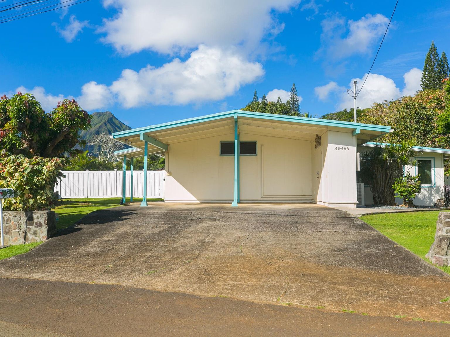 45-166 Mahalani Pl, Kaneohe, HI 96744 | Zillow