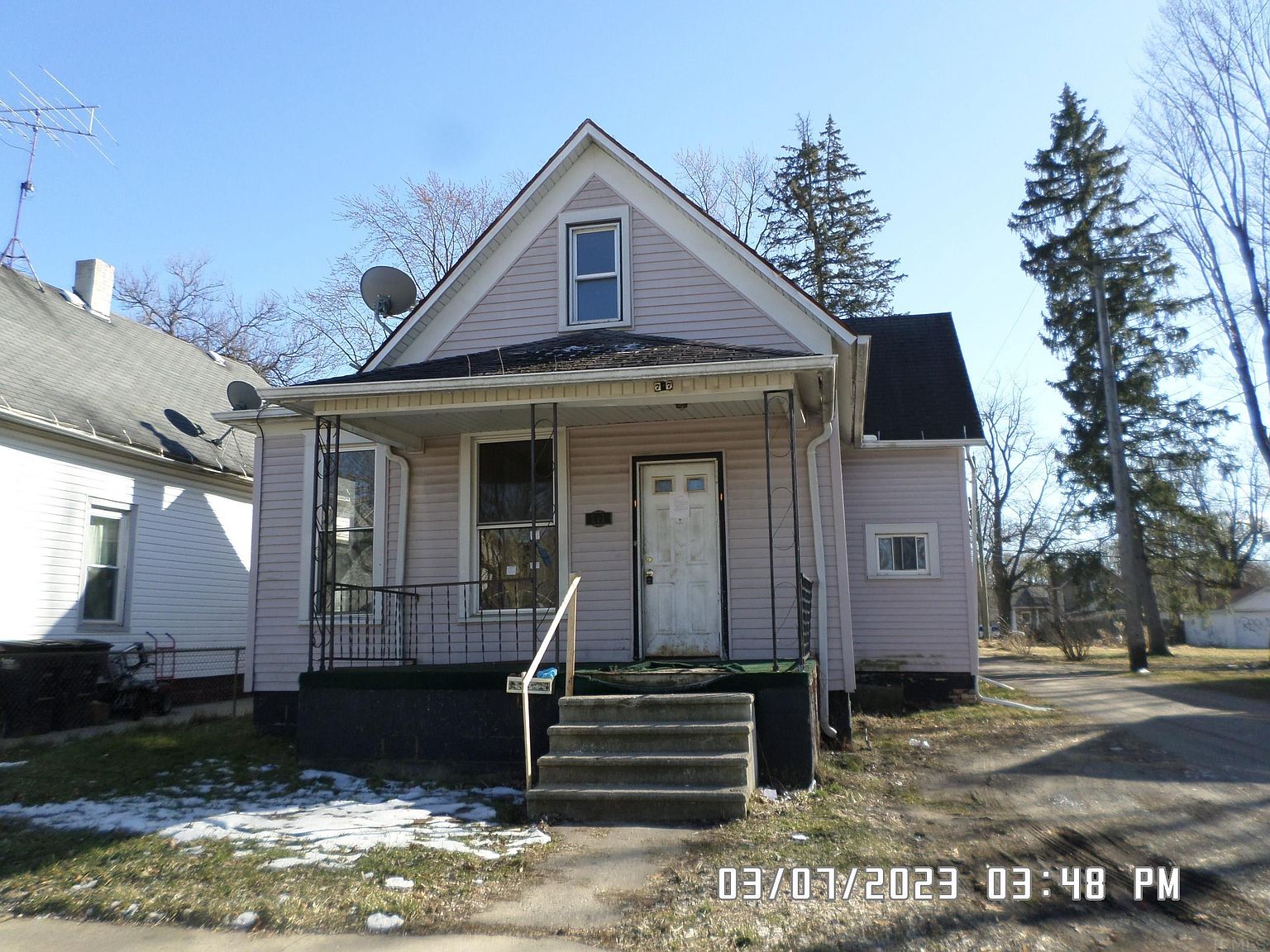 717 W Cleveland Ave, Elkhart, IN 46516 | Zillow