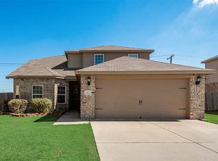 417 Fieldstone Ln, Venus, TX 76084 | MLS #20775846 | Zillow