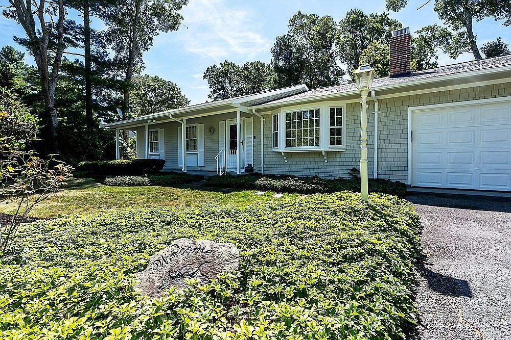 33 Aspen Way, Osterville, MA 02655 | Zillow
