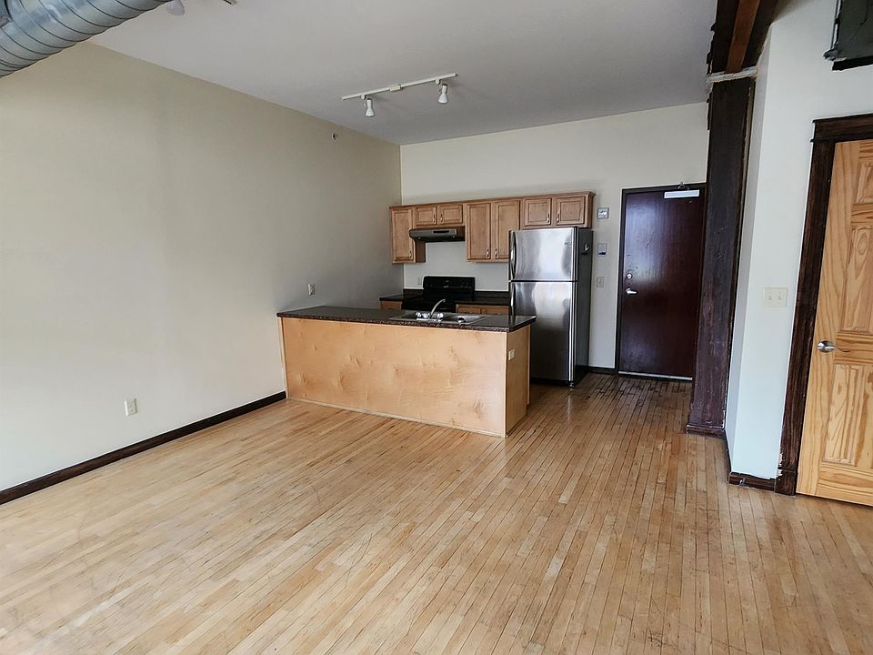 346 Connecticut St #203, Buffalo, NY 14213 | Zillow