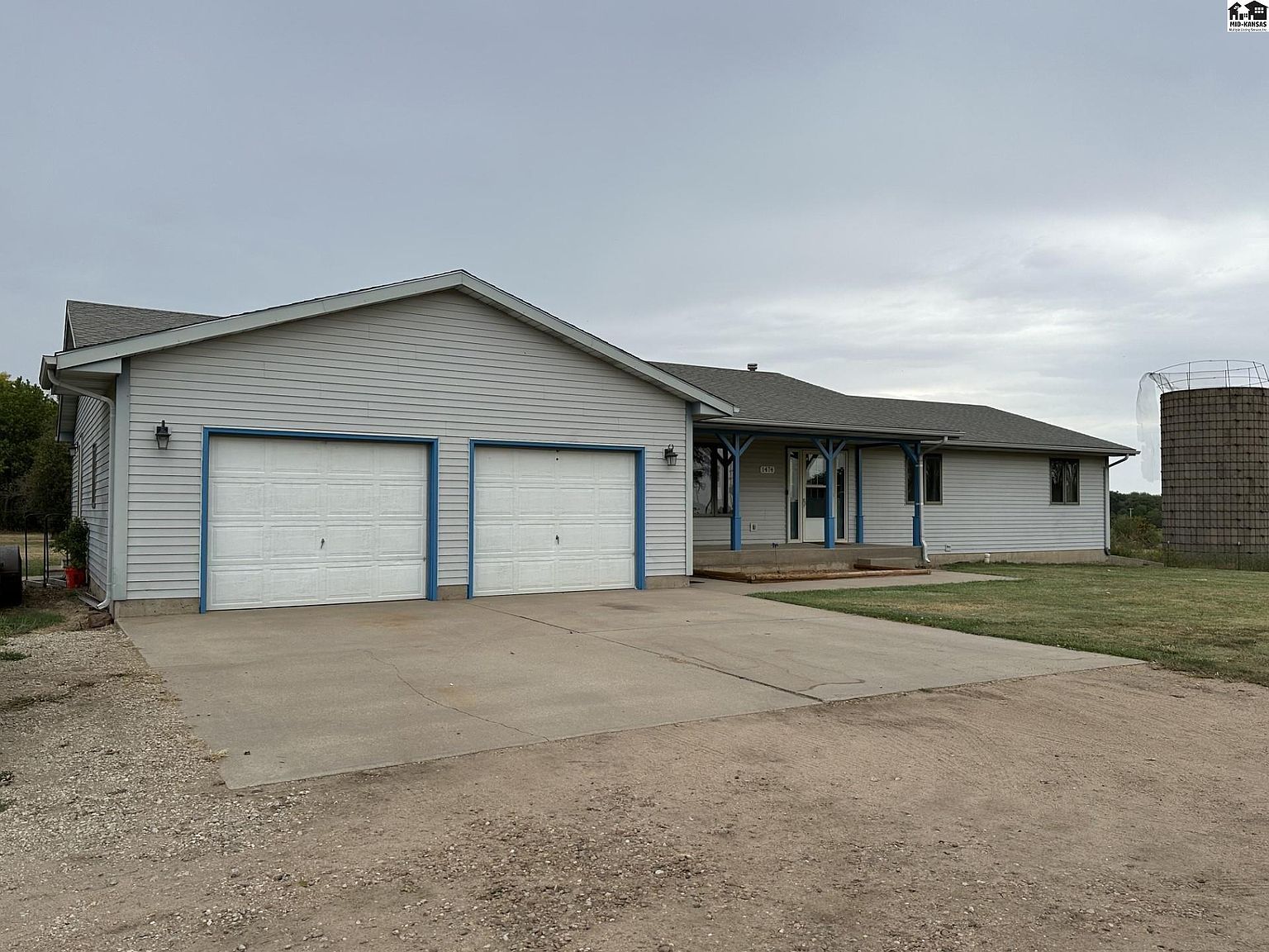 1474 Cherokee Rd, Inman, KS 67546 | MLS #49165 | Zillow