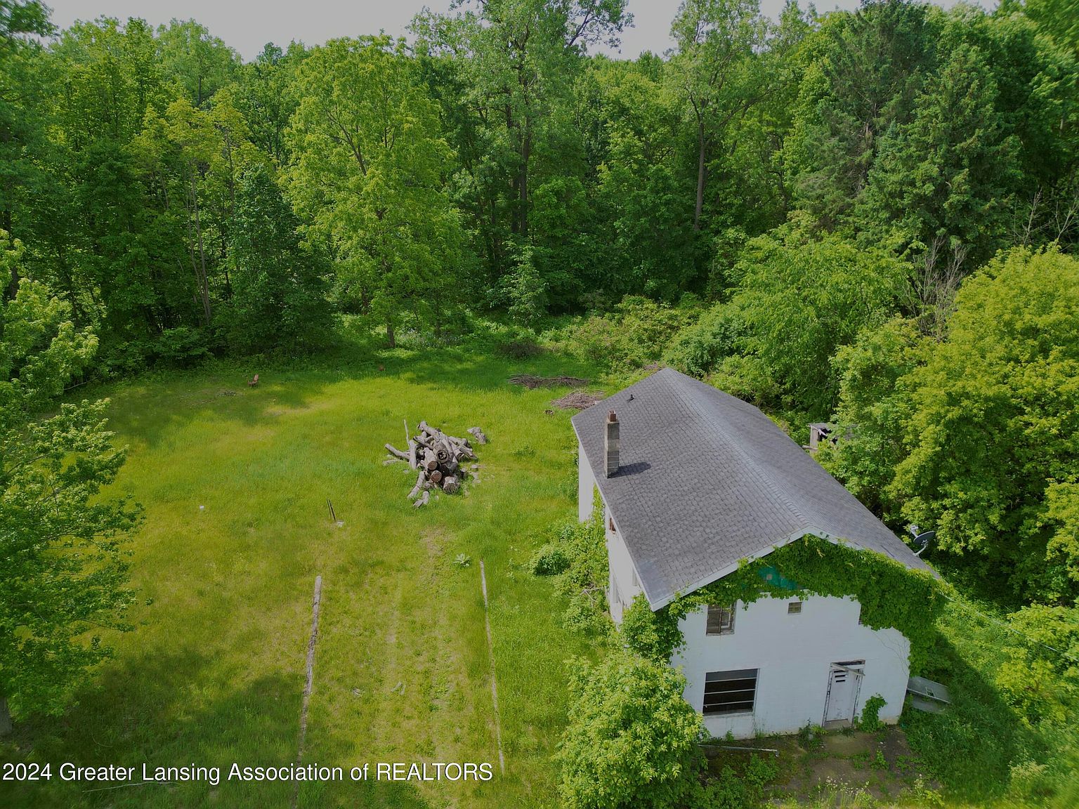 9245 W Lansing Rd, Laingsburg, MI 48848 | Zillow