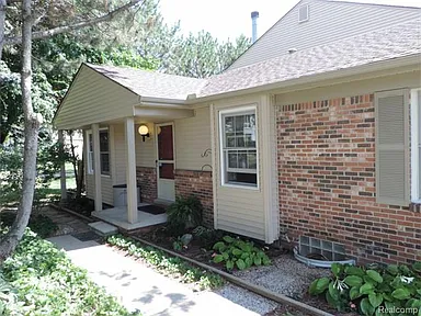 24252 Bashian Dr Novi MI | Zillow