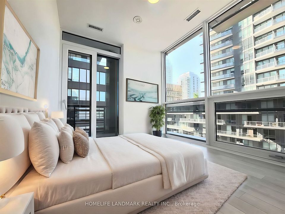 39 Roehampton Ave Toronto ON | Zillow