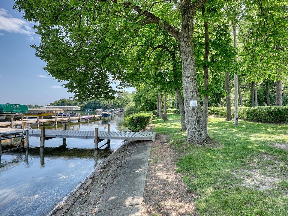 36645 West Armour ROAD, Oconomowoc, WI 53066 | MLS #1837804 | Zillow