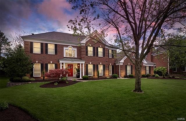 2256 Stonebriar Ridge Dr, Chesterfield, MO 63017 | Zillow