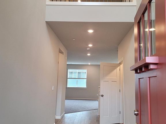 8847 N Wright Cir, Camas, WA 98607 | Zillow