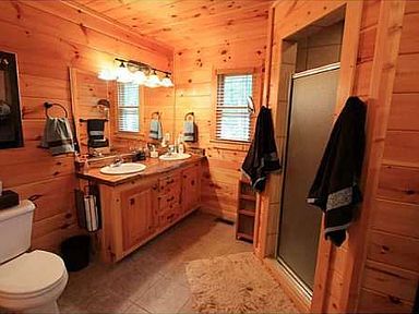 162 Grayson Point, Blue Ridge, GA 30513 | Zillow