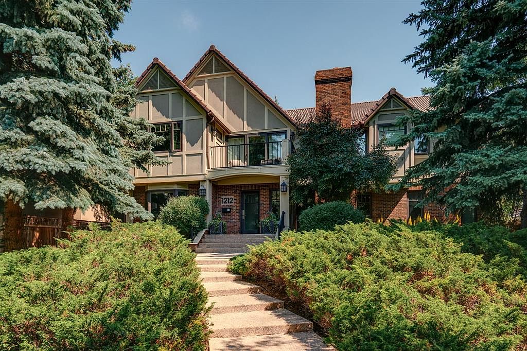 1212 Montreal Ave SW, Calgary, AB T2T 0Z4 | MLS #A2140077 | Zillow