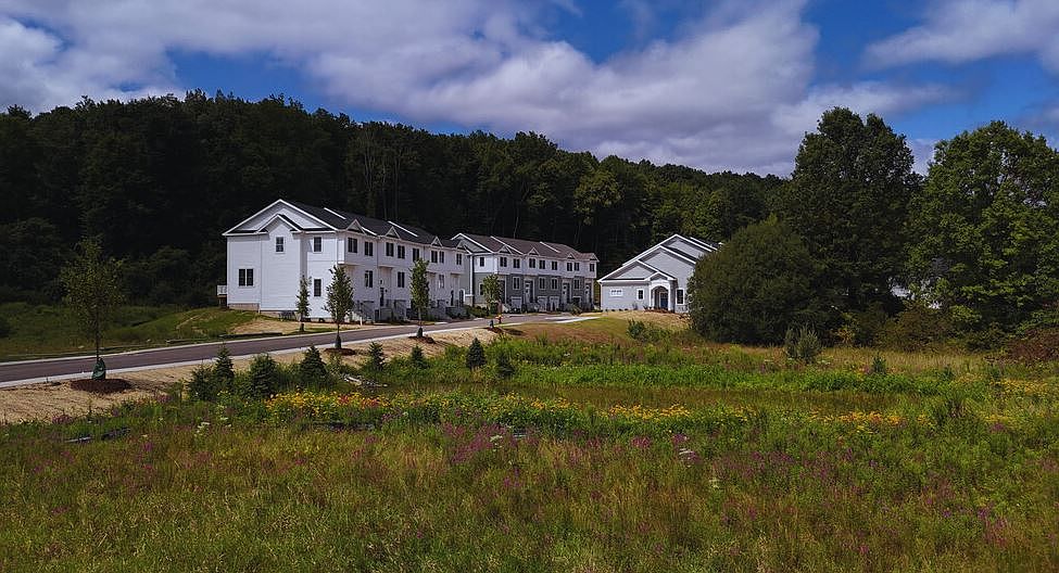 100 Ryefield Village Dr #117, Bloomfield, CT 06002 | Zillow