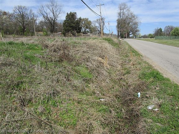 3922 State Line Rd, Arkoma, OK 74901 | MLS #1068208 | Zillow