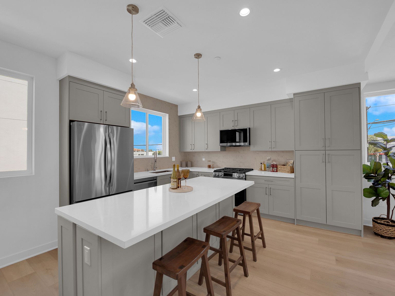 18419 S Western Ave, Gardena, CA 90248 | Zillow