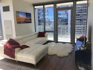 355 E Wacker Dr Chicago IL | Zillow