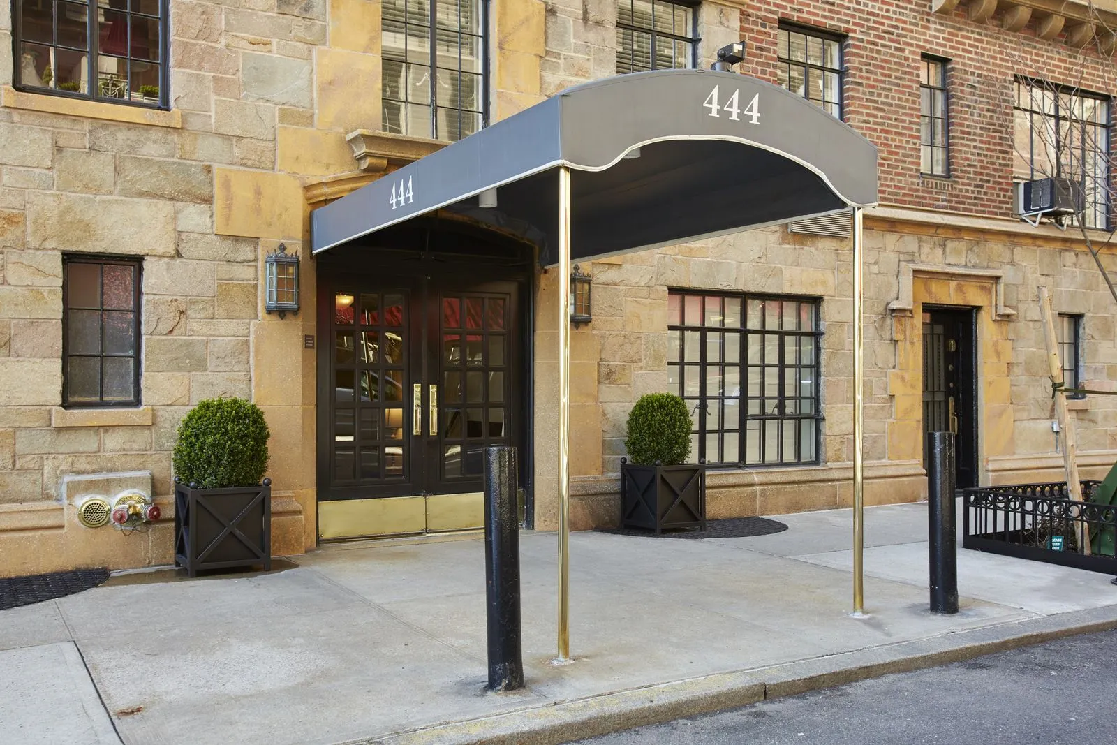 444 East 52nd Street #6A in Beekman, Manhattan | StreetEasy