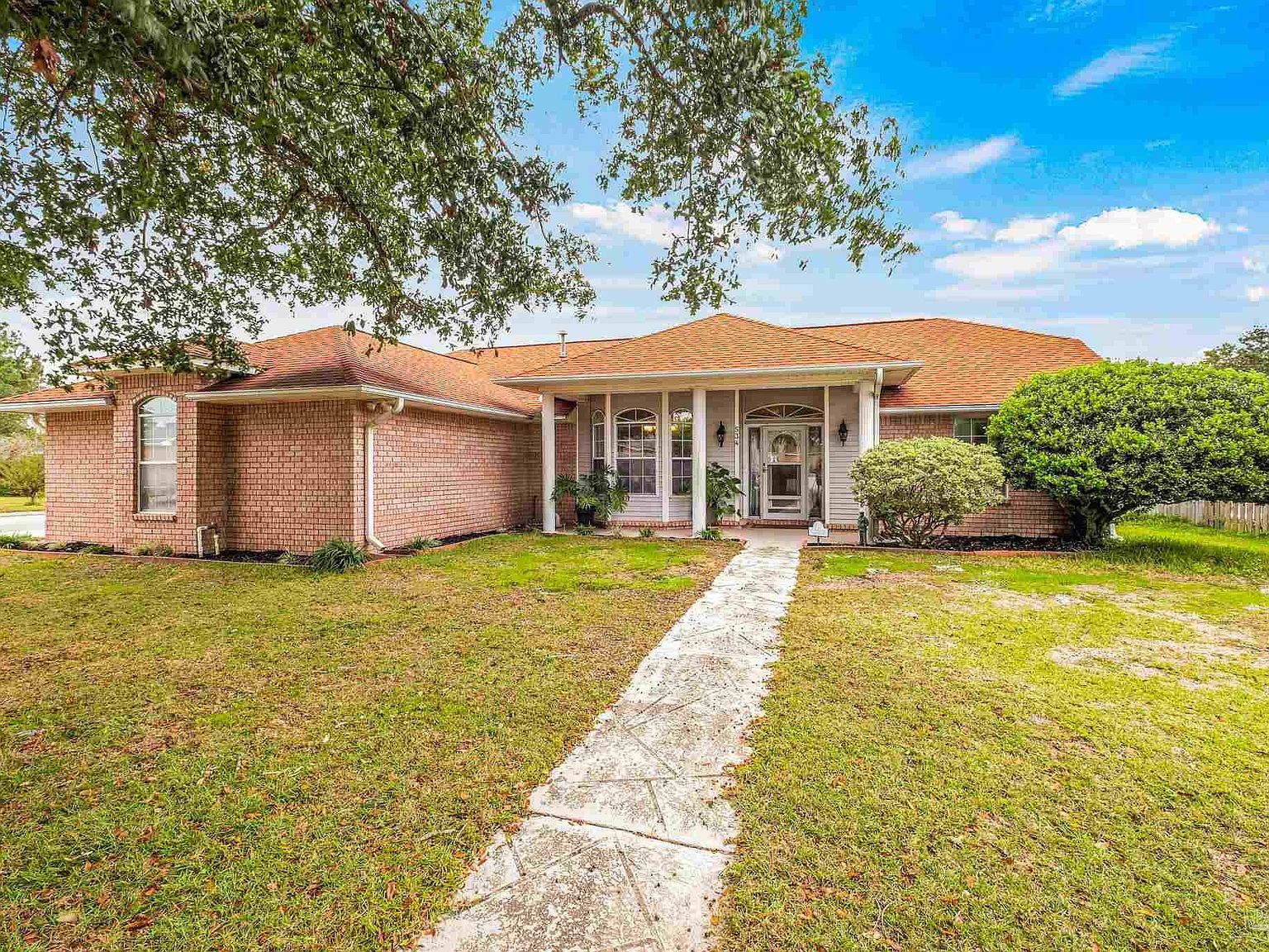 534 Long Lake Dr, Pensacola, FL 32506 | MLS #636581 | Zillow