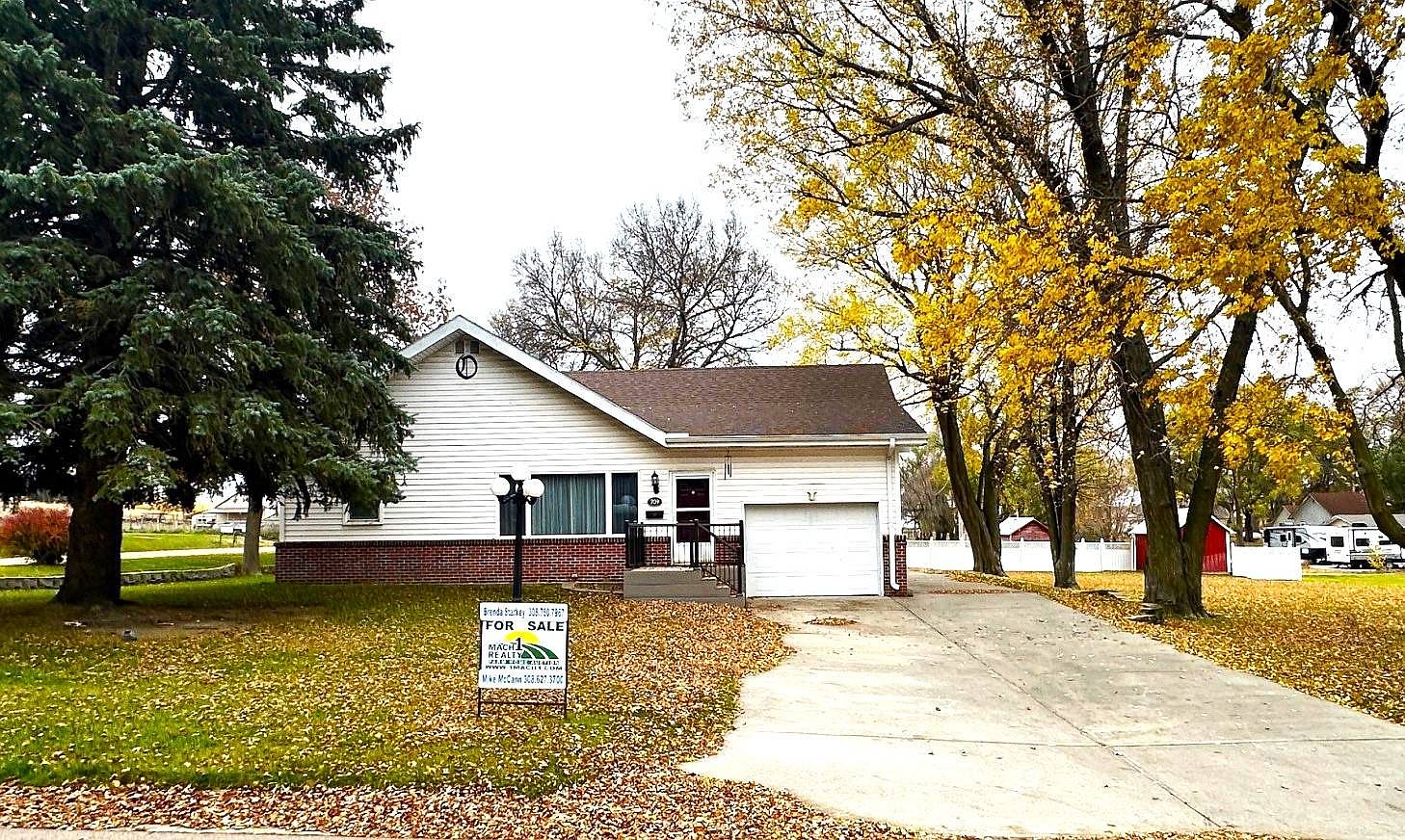 709 Kingston Ave, Wolbach, NE 68882 | MLS #11361070 | Zillow