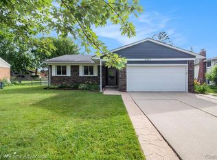 1542 Commodore Cir, Canton, MI 48187 | MLS #20240026108 | Zillow