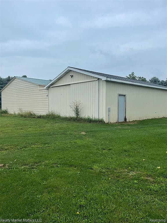 4950 N Meridian Rd, Merrill, MI 48637 | Zillow