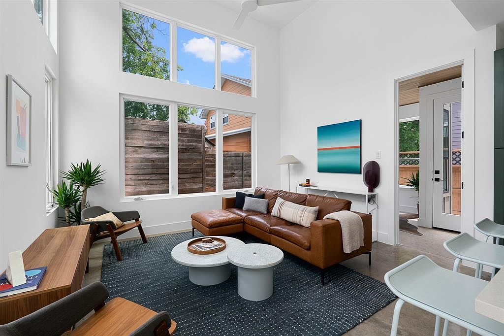 2606 E 14th St #2, Austin, TX 78702 | MLS #9139738 | Zillow