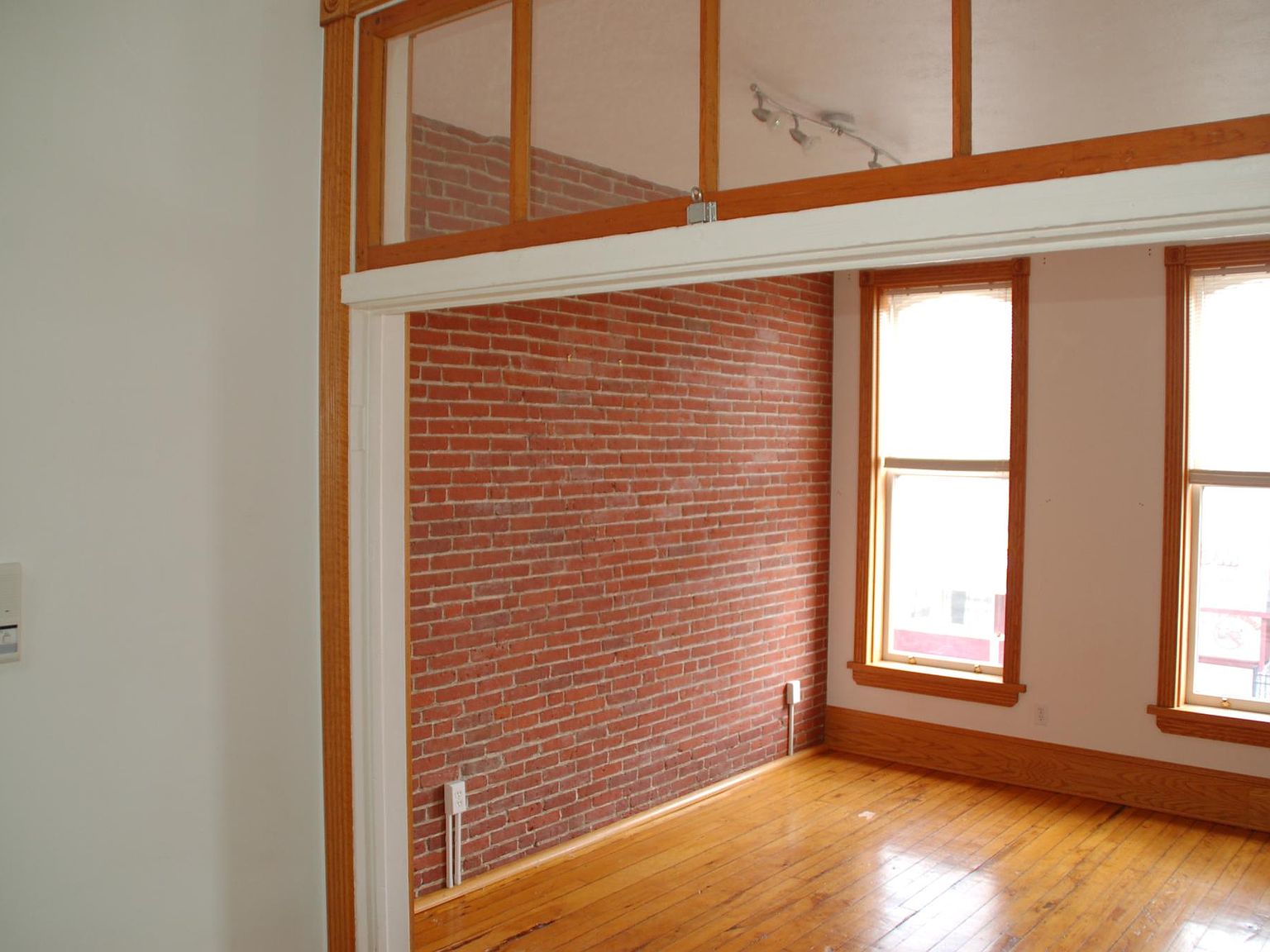 4738 Lorain Ave APT 2, Cleveland, OH 44102 | Zillow