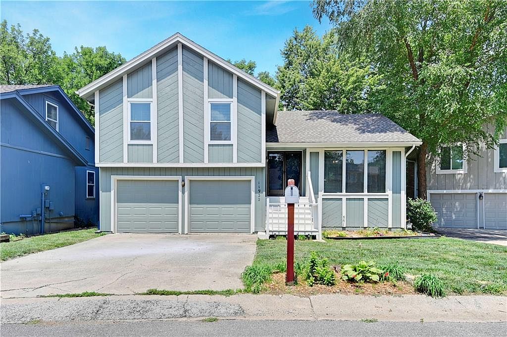 11922 W 66th St, Shawnee, KS 66216 | Zillow