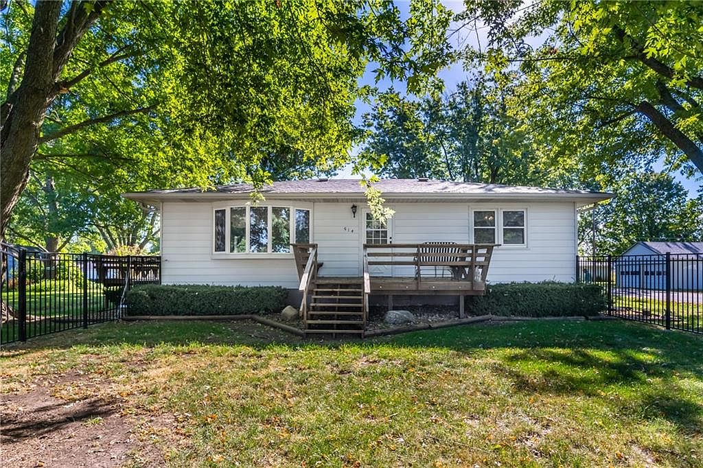 514 S Main St, Melcher, IA 50163 | Zillow