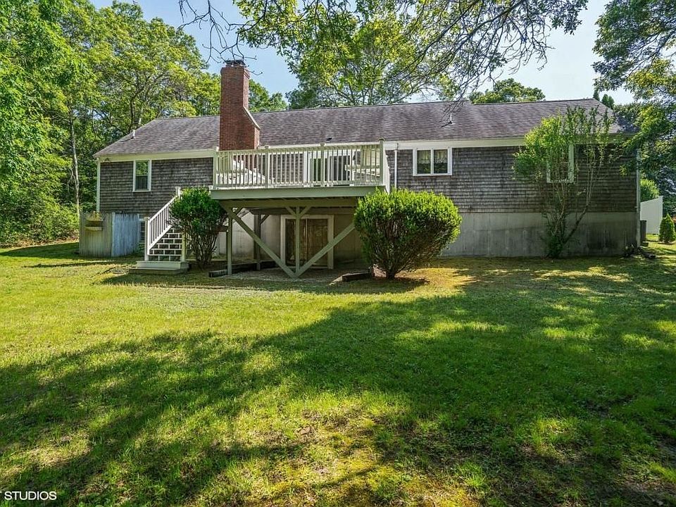14 Gorham Ln, Barnstable, MA 02630 | Zillow