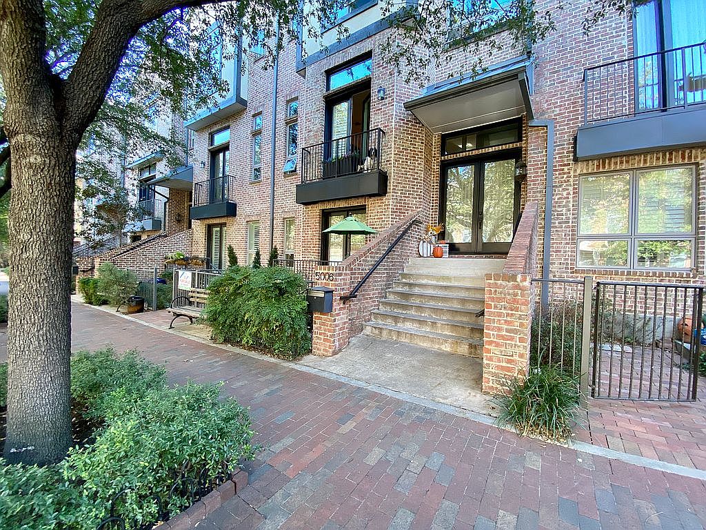 5006 Morris Ave, Addison, TX 75001 | Zillow