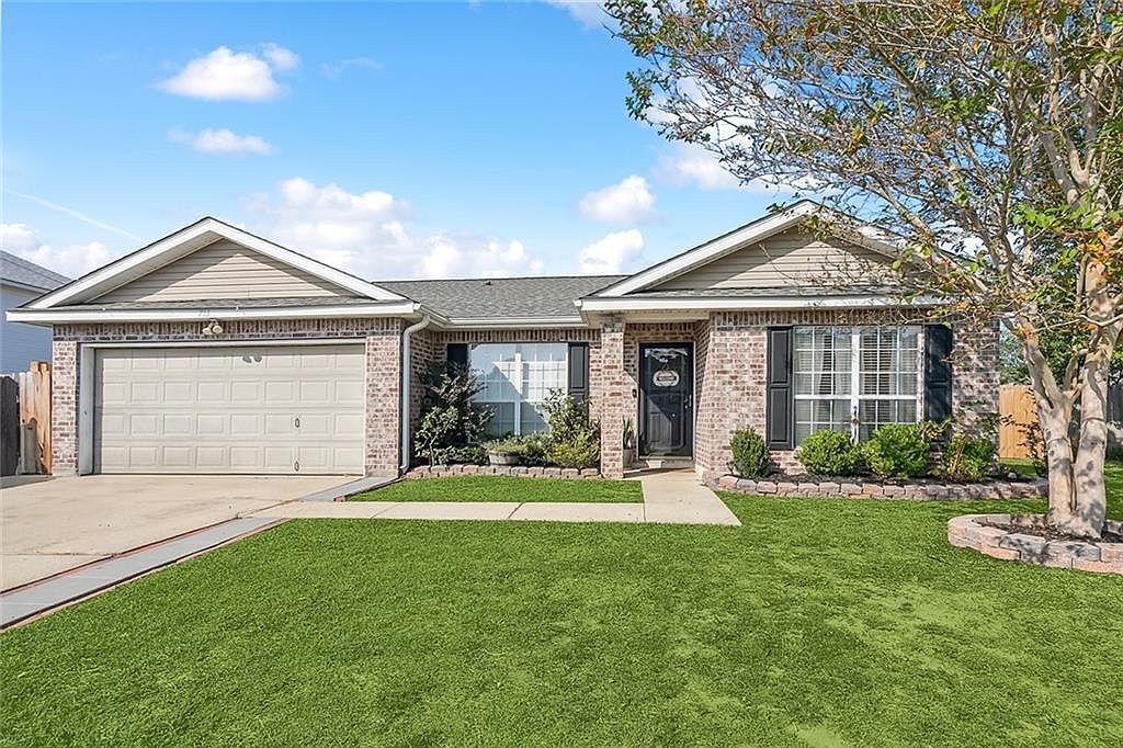 713 Simpson Way, Covington, LA 70435 | MLS #2419794 | Zillow