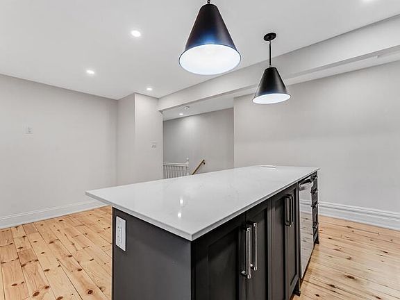 288 Arlington Ave UNIT 3, Ottawa, ON K1R 5T2 | Zillow