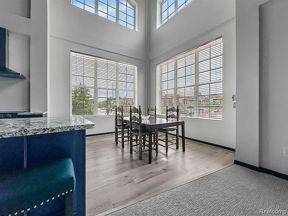 3393 Auburn Rd APT 4, Auburn Hills, MI 48326 | MLS #20240041229 | Zillow