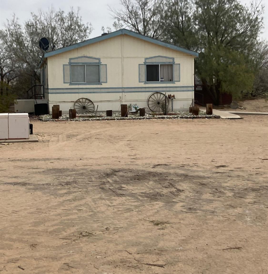 47968 Fairview Rd, Newberry Springs, CA 92365 | MLS #202404215 | Zillow