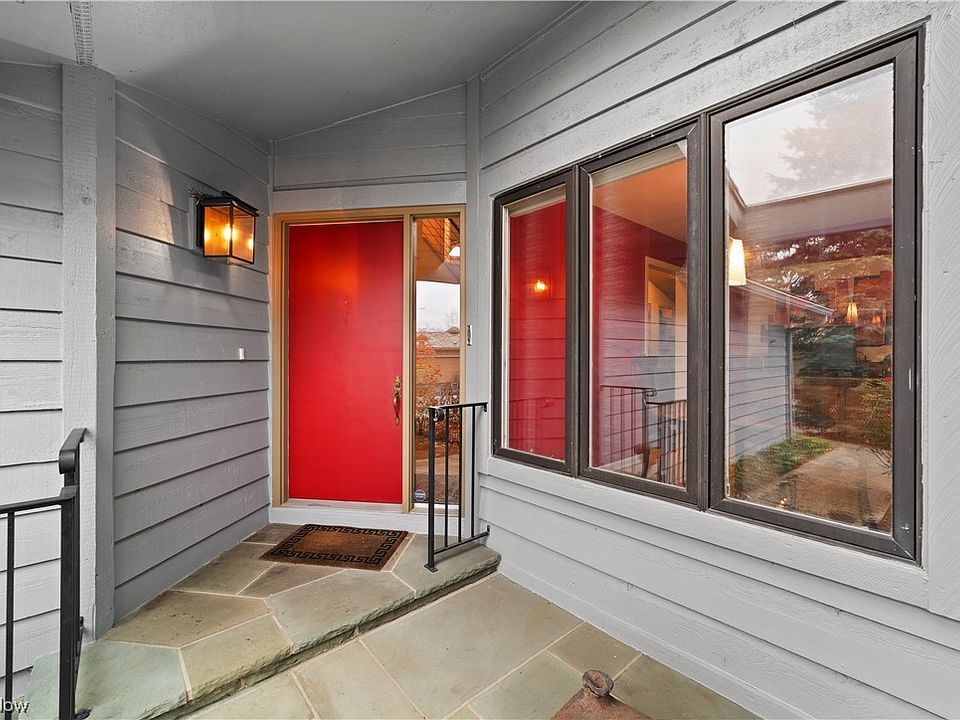 3845 Lander Rd UNIT 2, Chagrin Falls, OH 44022 | Zillow