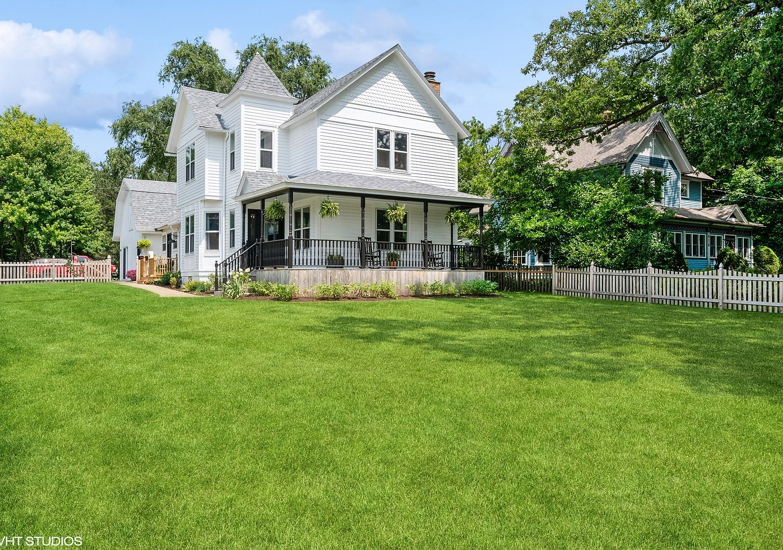 408 Center St, Grayslake, IL 60030 | Zillow