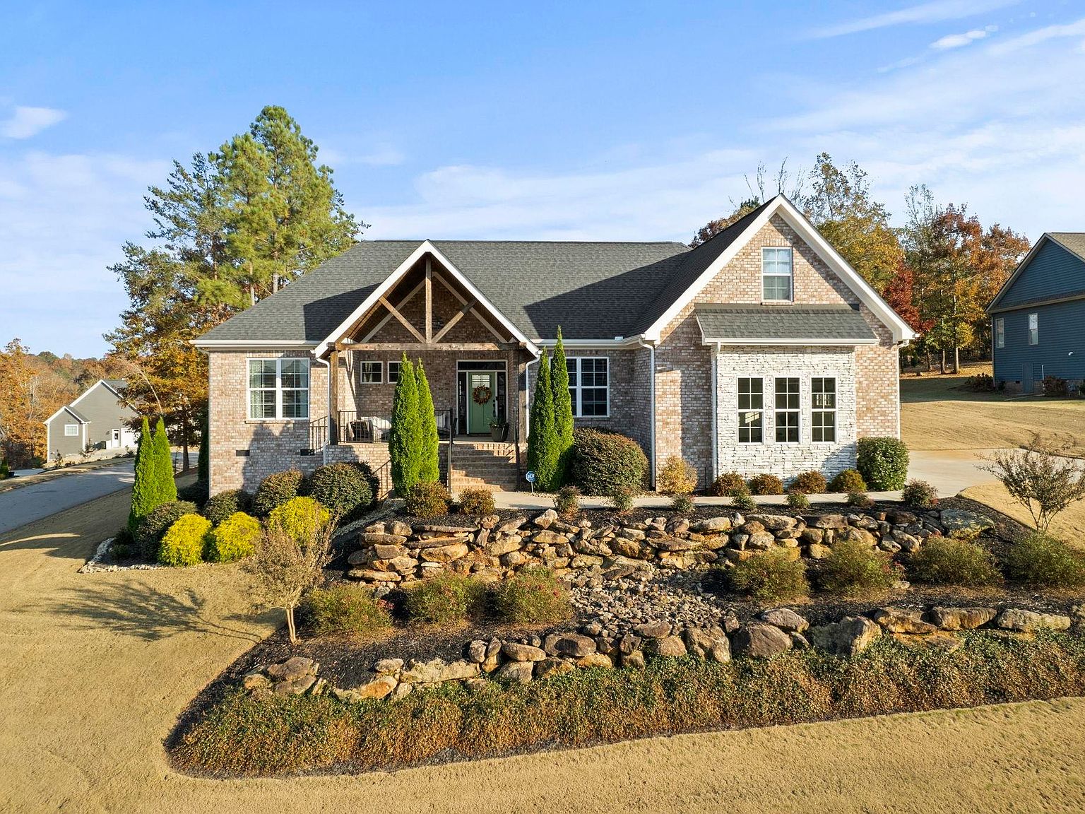 301 Wake Hill Ct, Taylors, SC 29687 | Zillow