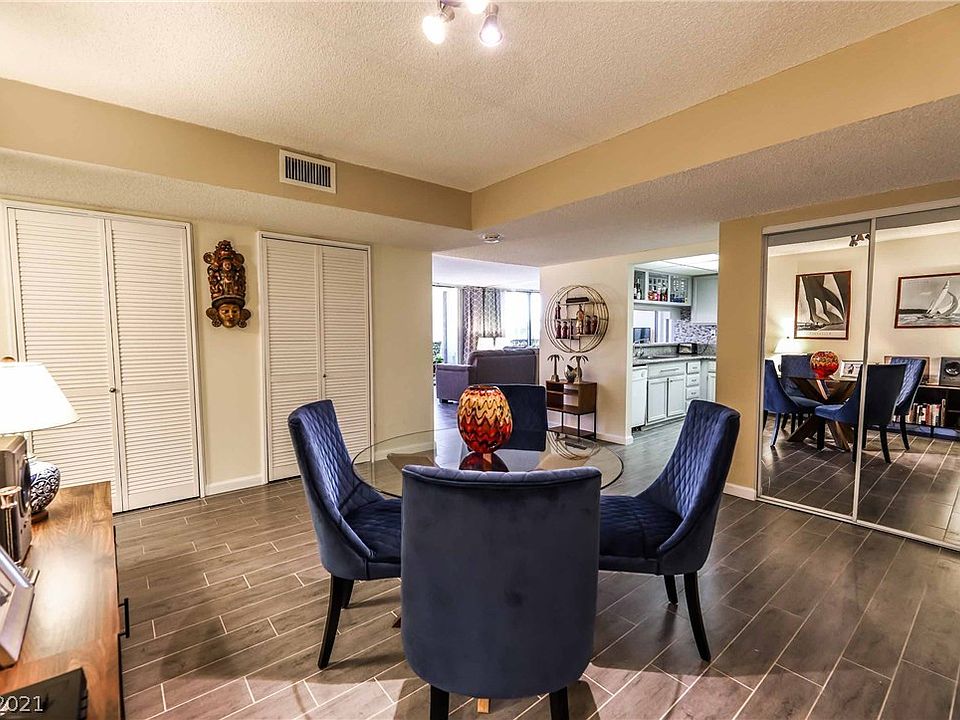 Royal Crest Circle Condominiums - Las Vegas, NV | Zillow