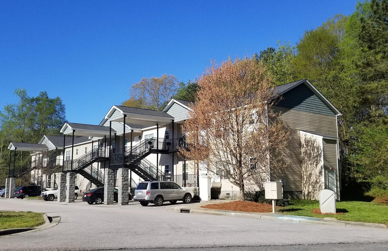 881 N Main St, Clover, SC 29710 | Zillow