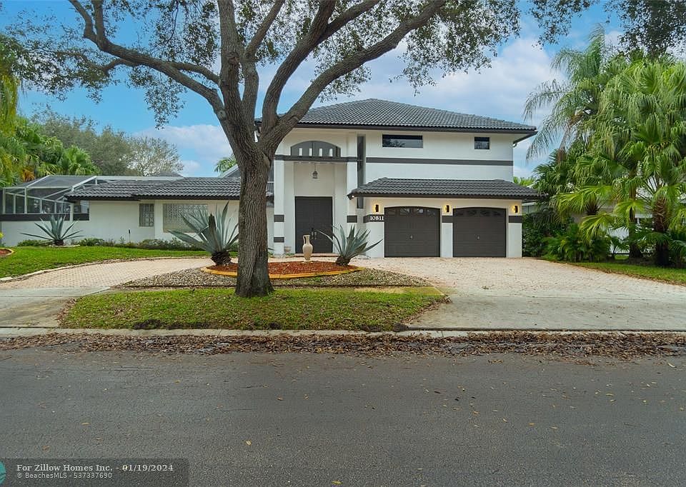 10811 Santa Rosa Dr, Boca Raton, FL 33498 | MLS #F10418535 | Zillow